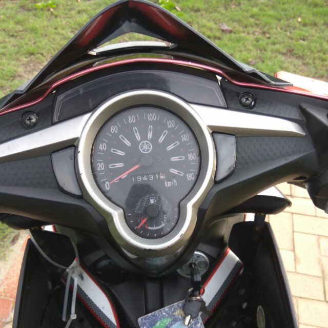 Yamaha LC135 LC 135 V3 2014, Motorbikes on Carousell