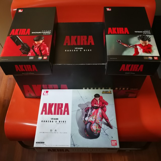(Reserved) AKIRA Medicom BMP Popinika Kaneda Bike full set., Hobbies & Toys, Toys & Games on ...