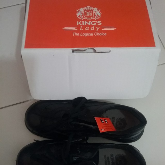 Kings shoes, Women's Fashion, Footwear, Shoe inserts on Carousell