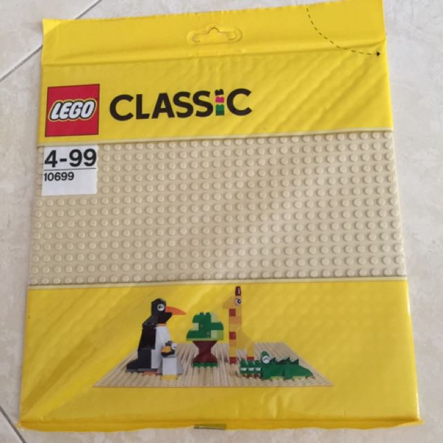 Lego Classic Sand Baseplate (Measure 32 x 32 Studs), Hobbies & Toys ...