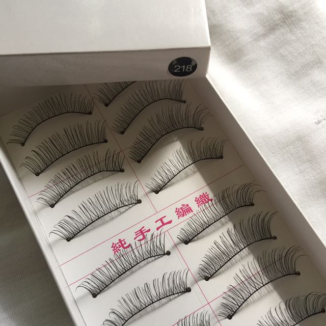 Taiwan lashes 218, Women's Fashion, Watches & Accessories, Hair ...