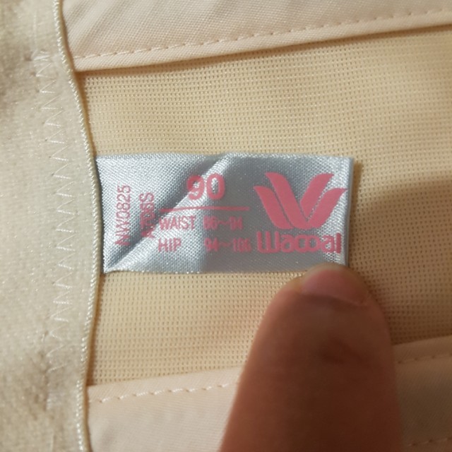 Brand New Wacoal Corset, Women's Fashion, New Undergarments ...