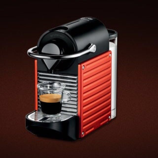Nespresso Pixie Electric Red/Titan (New), TV & Home Appliances, Kitchen ...