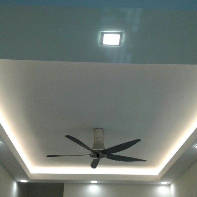 Plaster ceiling Banting, Furniture & Home Living, Home Decor, Wall ...