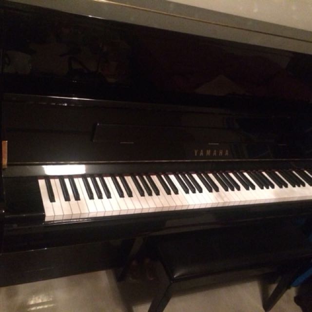 Yamaha Piano Upright U1J PE with bench, Hobbies & Toys, Music & Media, Musical Instruments on ...