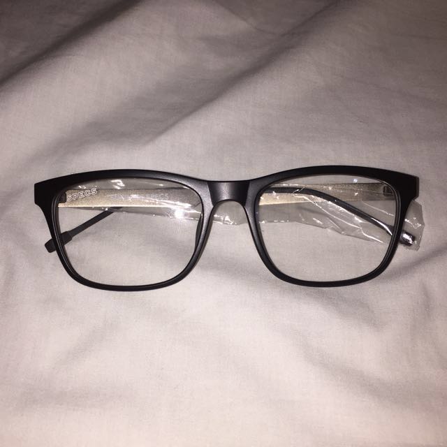 Brand New Sunnies Specs Dillon Frames, Men's Fashion, Watches ...