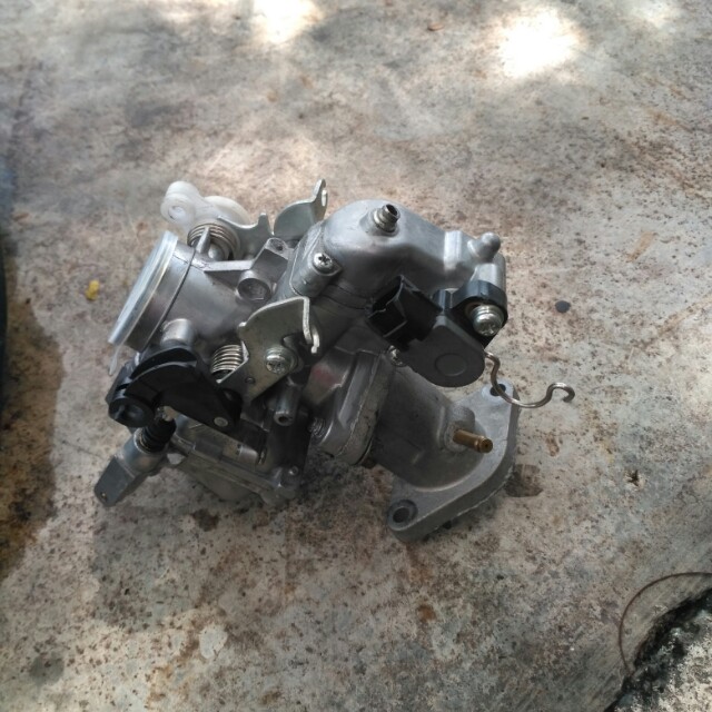 carburator lc v1, Auto Accessories on Carousell