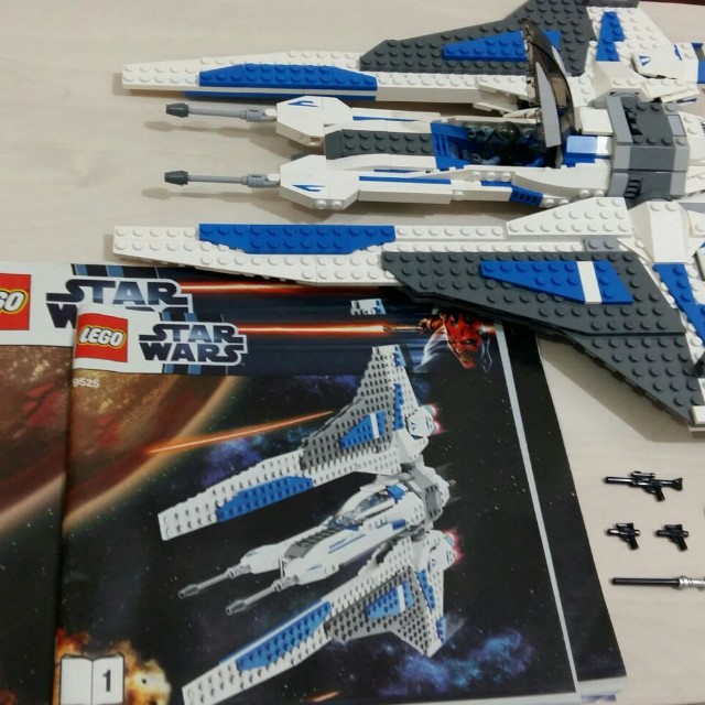 LEGO 9525 包人仔 冇盒 有說明 9成新, 興趣及遊戲, 玩具 & 遊戲類 - Carousell