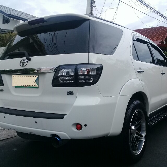 2010 Toyota Fortuner V 4x4 3.0 Engine FULLY LOADED, Cars for Sale on ...