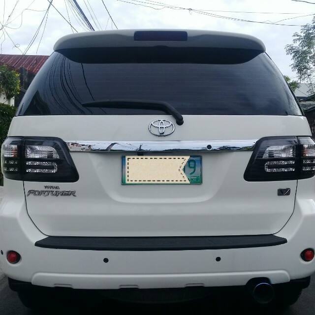 2010 Toyota Fortuner V 4x4 3.0 Engine FULLY LOADED, Cars for Sale on ...