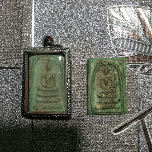 Ck Udom Somdej 2nd batch, Hobbies & Toys, Memorabilia & Collectibles ...