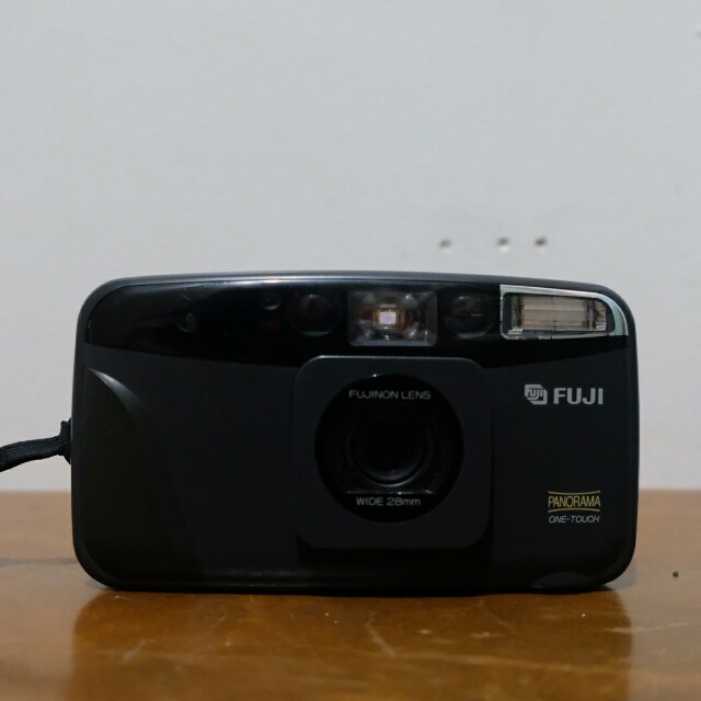 Fuji Cardia Mini Everyday OP Film Camera, Photography, Cameras on Carousell