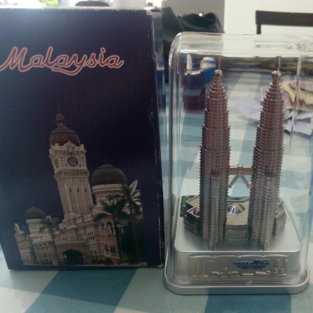 TWIN KLCC TOWER REPLICA, Furniture & Home Living, Home Decor, Clocks on ...