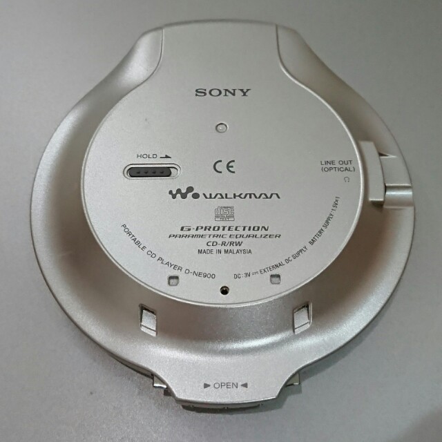 Sony portable CD Walkman D-NE900, Audio, Portable Music Players on Carousell