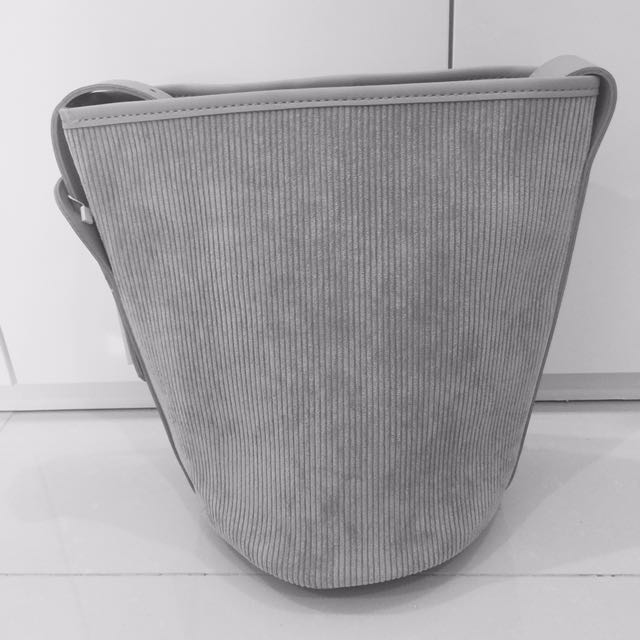 Velvet Grey Bucket Bag, Women's Fashion, Bags & Wallets, Tote Bags on ...