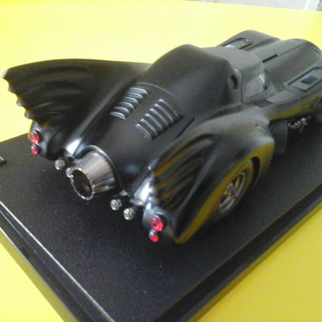 Batmobile DieCast 1:18, Hobbies & Toys, Collectibles & Memorabilia ...