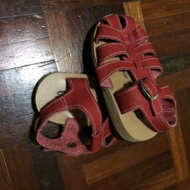 Sandle, Babies & Kids, Babies & Kids Fashion on Carousell