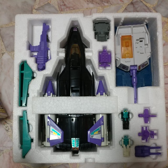 Transformers masterforce G1 vintage godmaster D307 Overlord, Hobbies ...