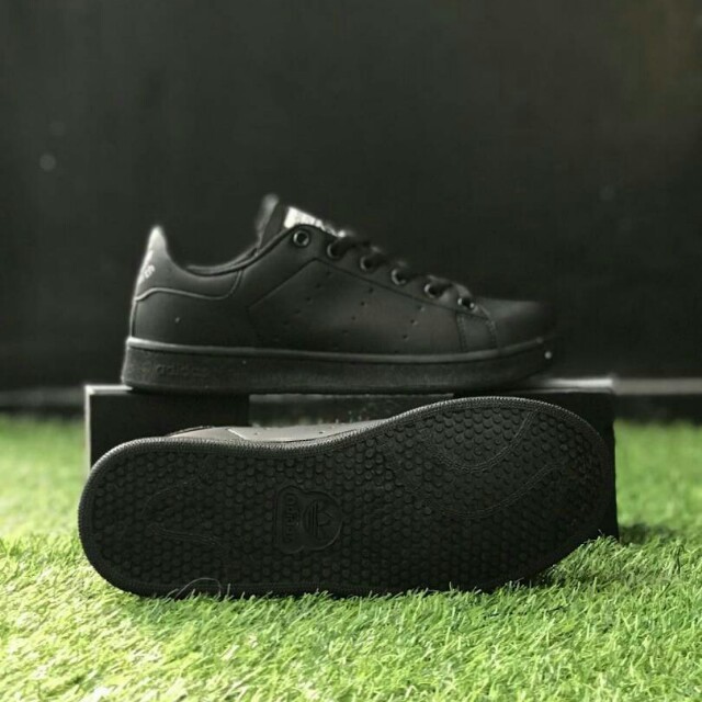 Kasut, Men's Fashion, Footwear, Casual shoes on Carousell