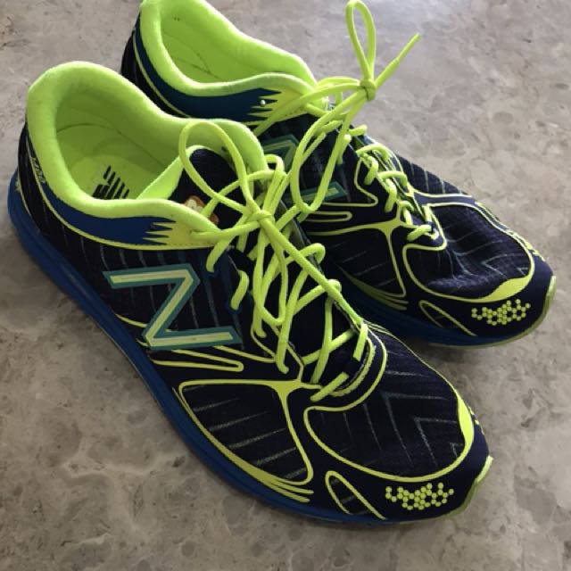 New Balance racing shoe, Men's Fashion, Footwear, Casual shoes on Carousell