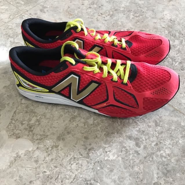New Balance racing shoe, Men's Fashion, Footwear, Casual shoes on Carousell