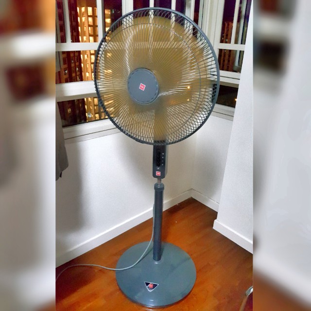 KDK Stand Fan, TV & Home Appliances, Kitchen Appliances, Hand & Stand ...