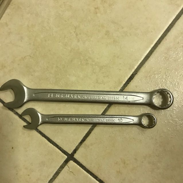 Mr Mark Professional tool Spanar 14 and 10, Auto Accessories on Carousell