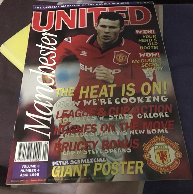 Manchester United Official Magazine, Apr 1995 Edition, Hobbies & Toys ...
