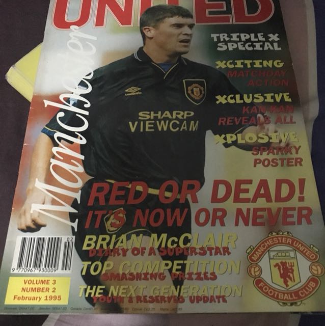 Manchester United Official Magazine, Feb 1995 Edition, Hobbies & Toys ...