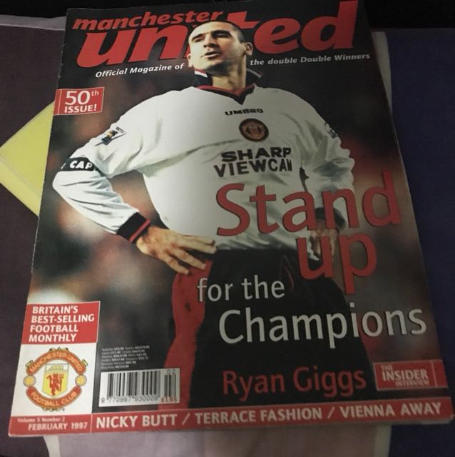 Manchester United Official Magazine, Feb 1997, Hobbies & Toys, Books ...