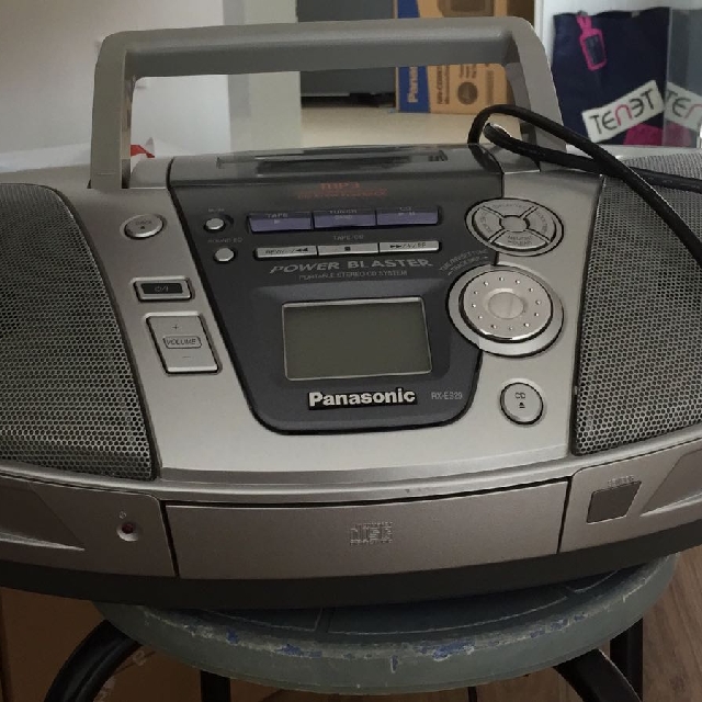 Panasonic CD and Cassette Player, Audio, Portable Music Players on ...