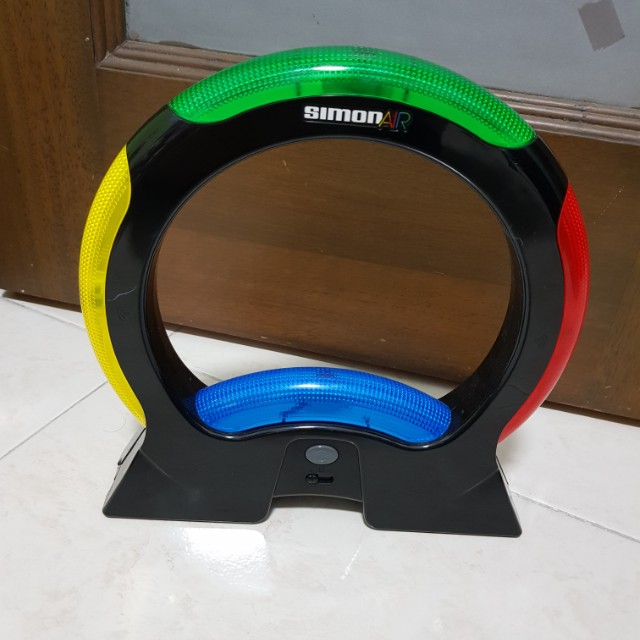 Simon Brand Memory game, Hobbies & Toys, Toys & Games on Carousell