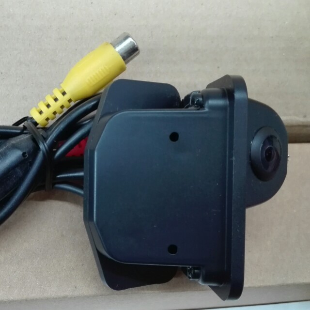 toyota wish reverse camera, Car Accessories on Carousell