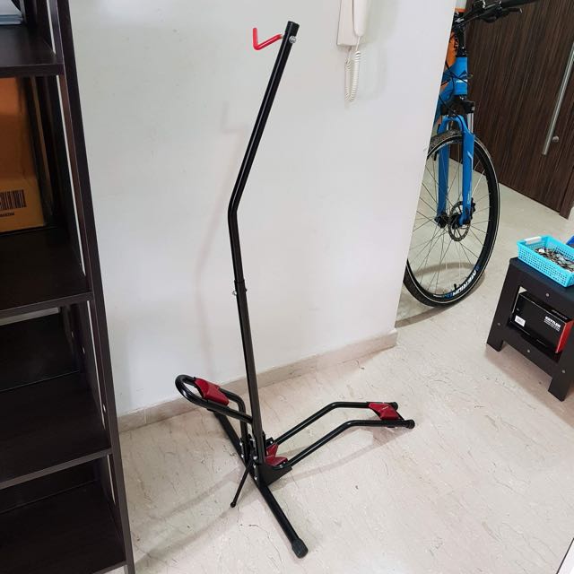 Vertical Bike Stand, Sports Equipment, Bicycles & Parts, Bicycles on ...