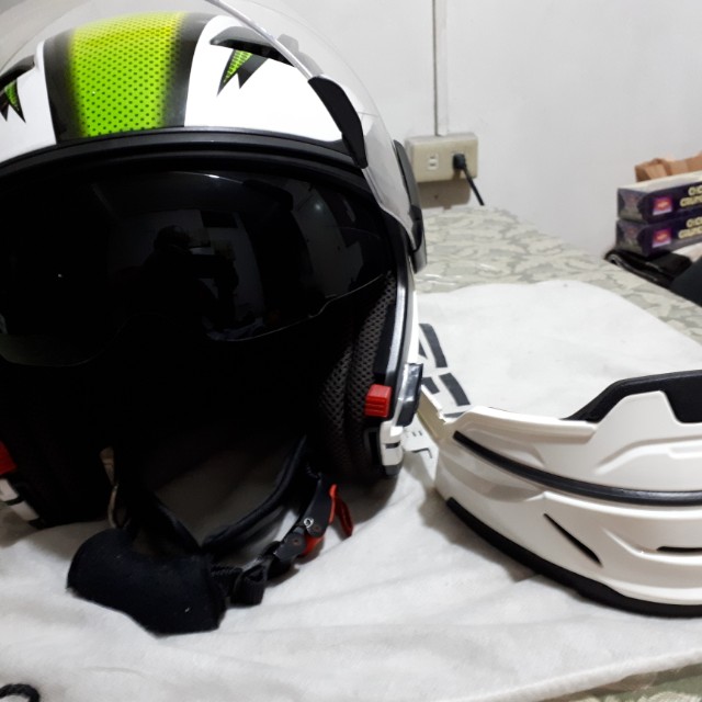 Zeus 611a Modular Helmet, Motorbikes on Carousell