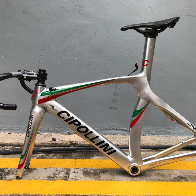 Cipollini RB1000 bicycle frame. Condition 9/10. F8/Sworks/Treks, Sports ...