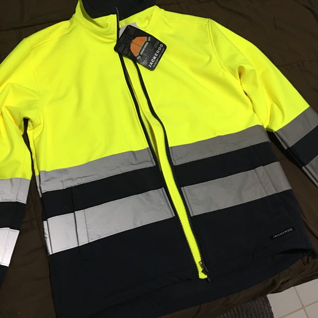 JACKEROO High Visibility Soft Shell Jacket & Pants, Men's Fashion ...