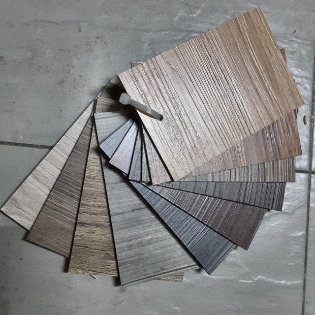 LANTAI VINYL CORAK KAYU, Furniture & Home Living, Home Decor, Carpets ...