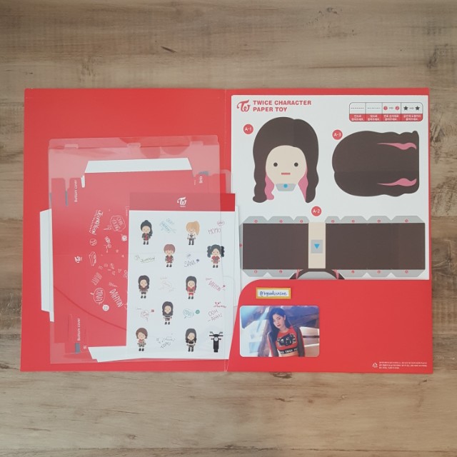 OFFICIAL | DAHYUN TWICE POPUP STORE PAPER DOLL, Hobbies & Toys ...