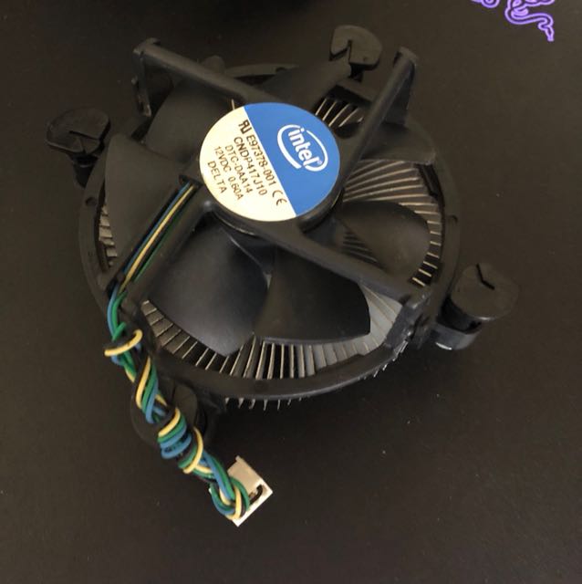 CPU heatsink Fan *intel*, Computers & Tech, Parts & Accessories ...