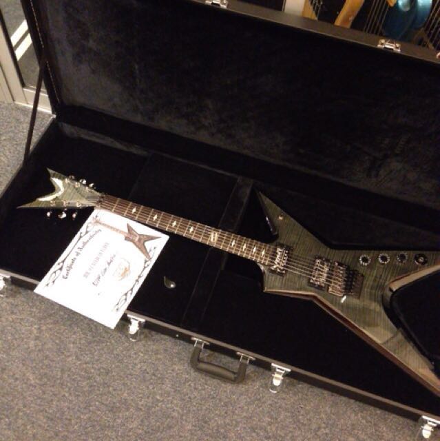 Dean DCR #7 Stealth Floyd Electric Guitar, Hobbies & Toys, Music ...
