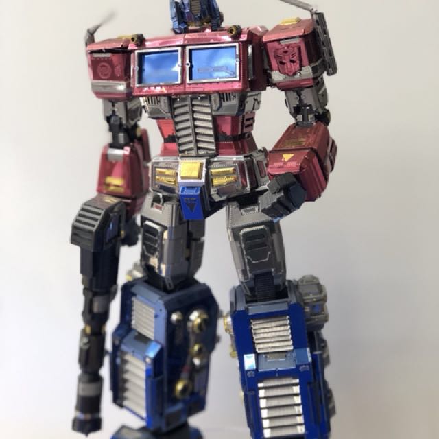 DIY Optimus Prime Metal Action Figurine, Hobbies & Toys, Toys & Games ...