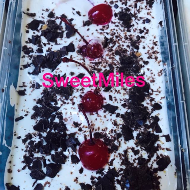 Graham float / ice cream float, Food & Drinks, Chilled & Frozen Food on ...