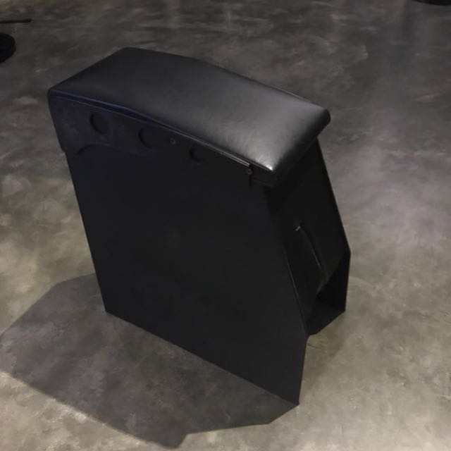 Used Toyota Vios center console box, Car Accessories on Carousell