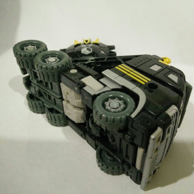 Armorhide Target Exclusive Transformers Movie Cybertron, Hobbies & Toys ...
