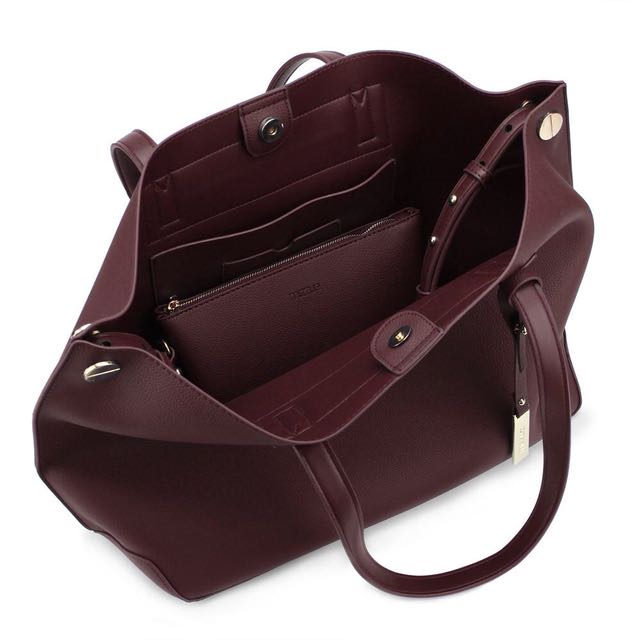 Mizzue bag, Women's Fashion, Bags & Wallets, Tote Bags on Carousell