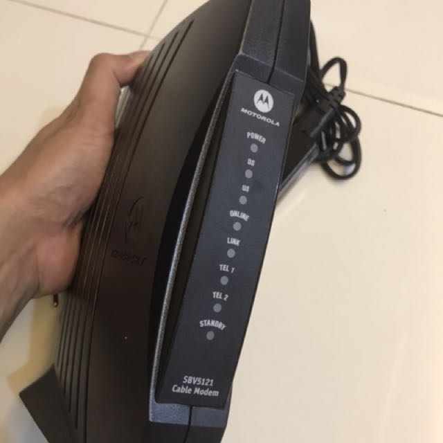 Motorola SBV5121i VoIP Cable Modem, Computers & Tech, Parts ...
