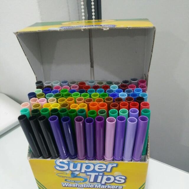 Crayola Supertips Markers 100 Count, Hobbies & Toys, Stationery & Craft ...