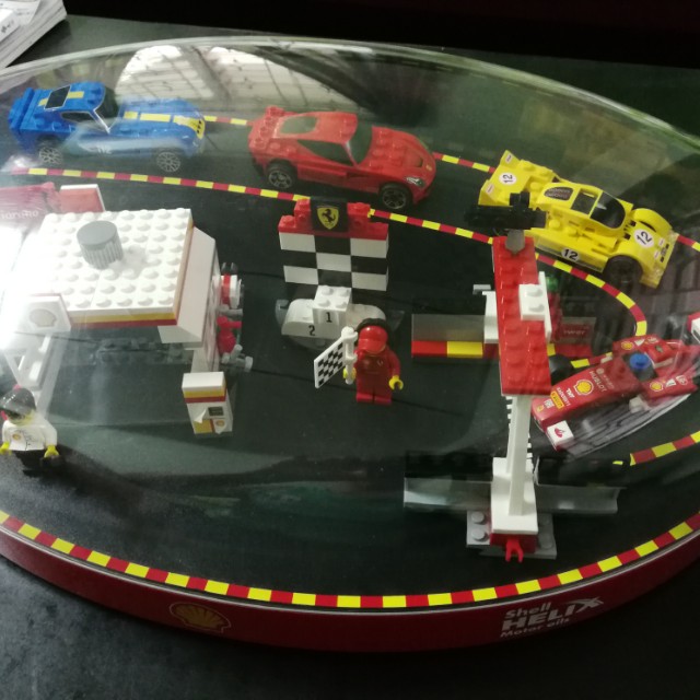 Lego Shell Full Set with Display Case, Hobbies & Toys, Toys & Games on ...
