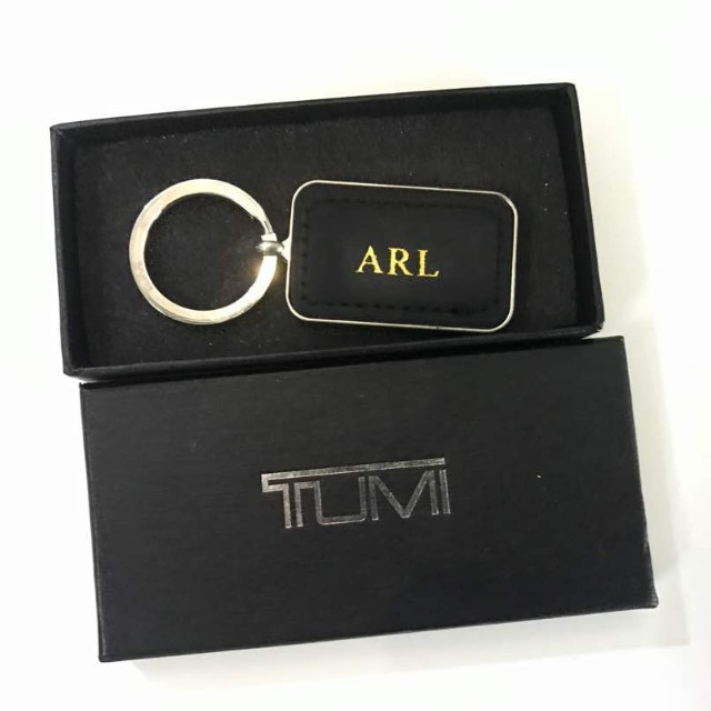 Authentic Tumi keyring, Men's Fashion, Watches & Accessories, Wallets ...